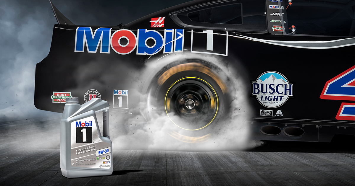 NASCAR® engines use Mobil 1™ | Mobil™