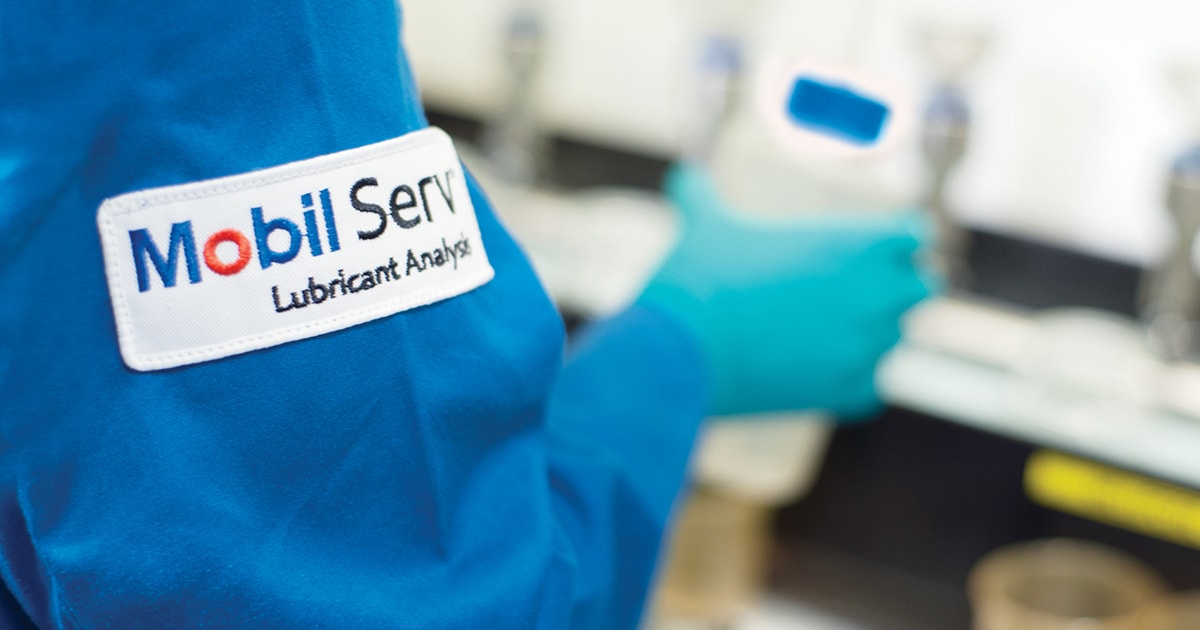 Fortifying your fleet: Mobil Serv℠ Lubricant Analysis | Mobil™
